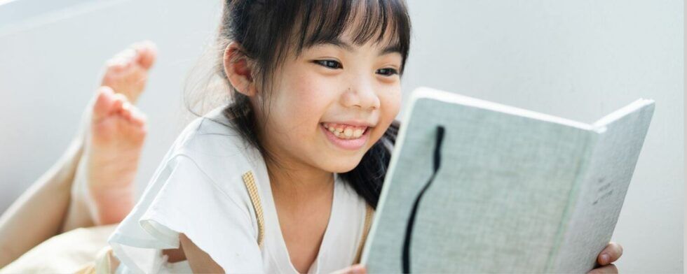 Pronouncing the S Sound (+ Examples and Tips for Practice)